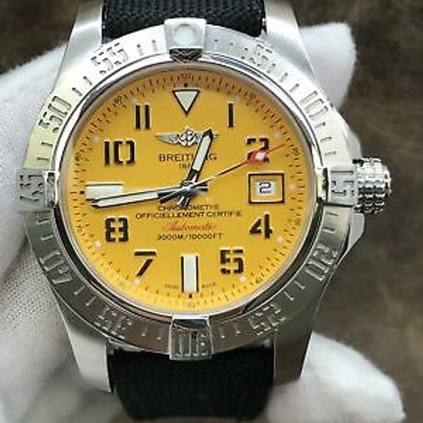 Breitling Avenger II Seawolf A17331 Yellow Dial Automatic Men's Watch ...
