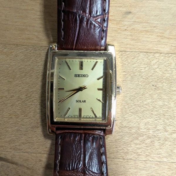 Seiko Solar Tank Watch Men Goldtone Champagne Gold Dial V115-0AC0 28mm ...