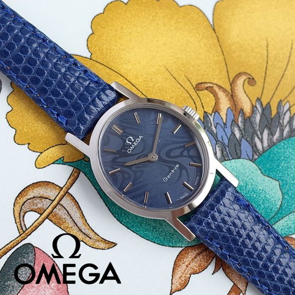 Omega OMEGA Geneva 70's antique wave pattern royal blue genuine buckle ...