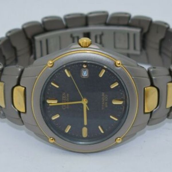 CITIZEN ECO-DRIVE Two-Tone TITANIUM Date WR100 10bar A160-H16331 w/BOOK ...
