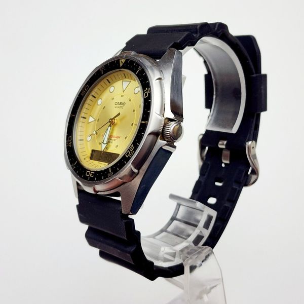 Mens OVERSIZED ANALOG-DIGITAL Watch CASIO "Arnie" (2701) AMW-320R ...