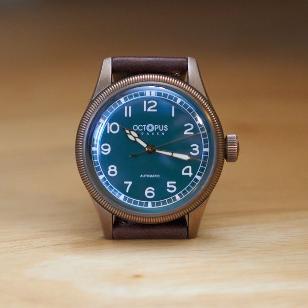 Bronze Octopus Kraken (Oris big crown pointer date homage ...