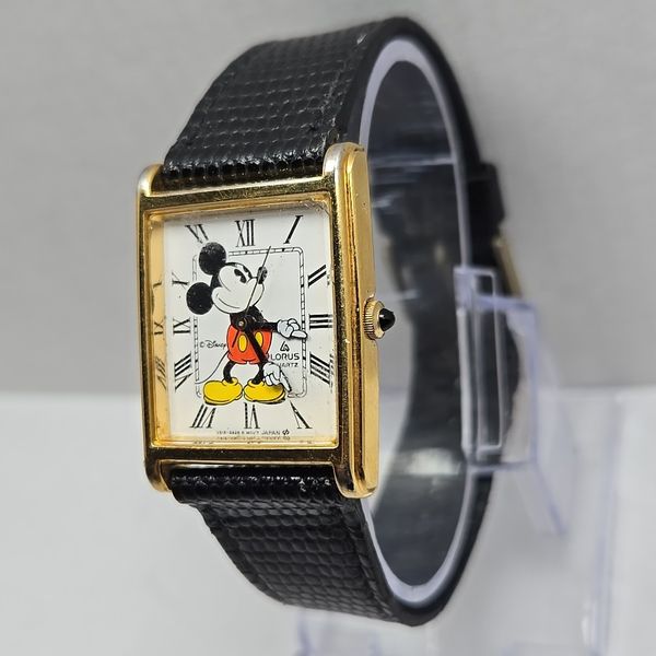 Lorus By Seiko Disney Mickey 24mm Tank Watch Gold Tone New Battery V515 ...