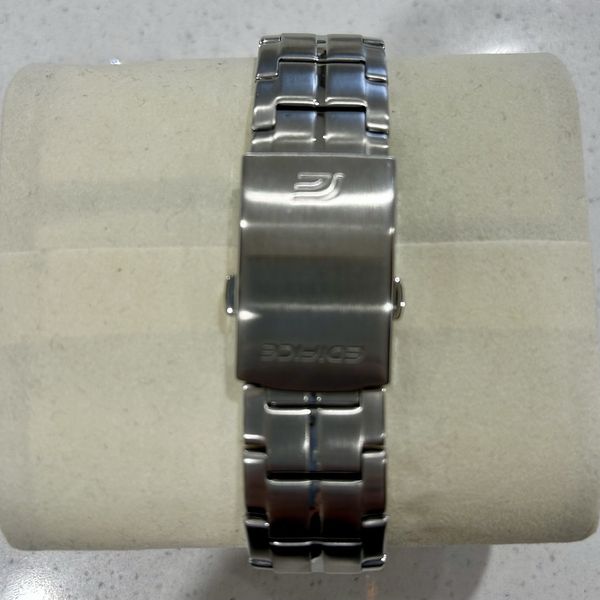 Menâ s Casio Ediface WR100m Genuine Wristwatch | WatchCharts Marketplace