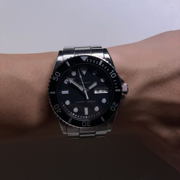 Vintage watch Seiko SKX031 nicknamed “Rolex Submariner” | WatchCharts ...