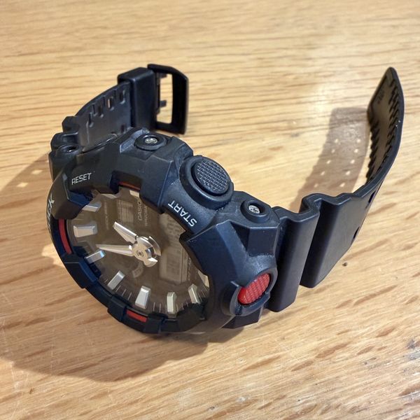 CASIO G-SHOCK 5522 GA-700 In Excellent Condition | WatchCharts Marketplace