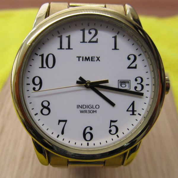 Classic Design Timex Indiglo Round Face Quartz Watch with Gold Case ...