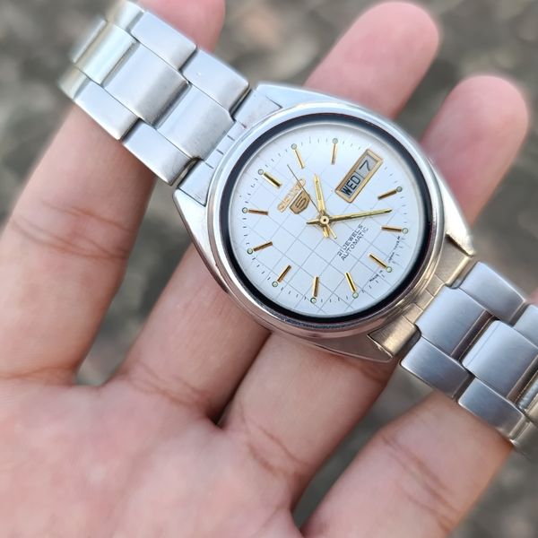 Vintage Seiko 5 Automatic 7009 White Grid Dial 21 Jewels Men's Japanese ...