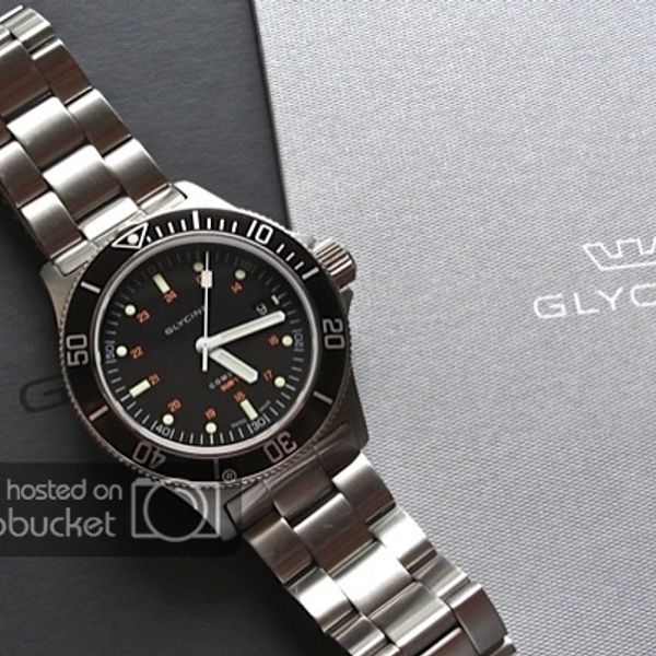 FS: Glycine Combat Sub, boxes, papers, bracelet & straps. 1 year old ...
