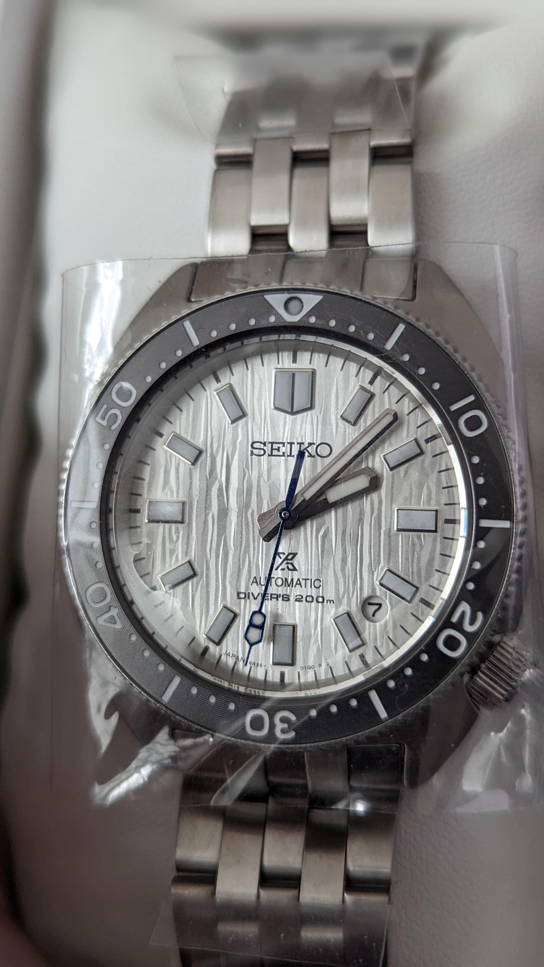 Seiko Prospex Glacier "Save The Ocean" Turtle 110th Anniversary Edition ...