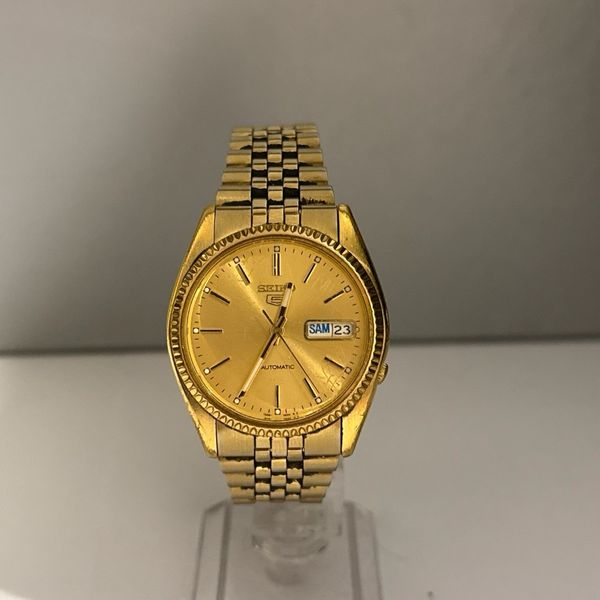 Menâ s Seiko 5 Automatic Gold Coloured Day/Date WatchRef Number: 7S26 ...