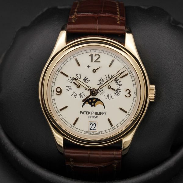 FSOT: Patek Philippe - Annual Calendar - 5146R - Rose Gold - 39mm ...