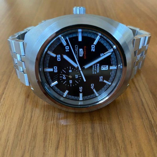 Seiko 5 Sports SSA281k1 Helmut/darth vader 100m 4R36 24 jewel ...