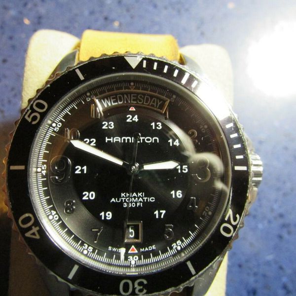 HAMILTON Khaki Scuba H645150, 40 mm, dbl domed sapphire, ETA 2834-2 mvt ...