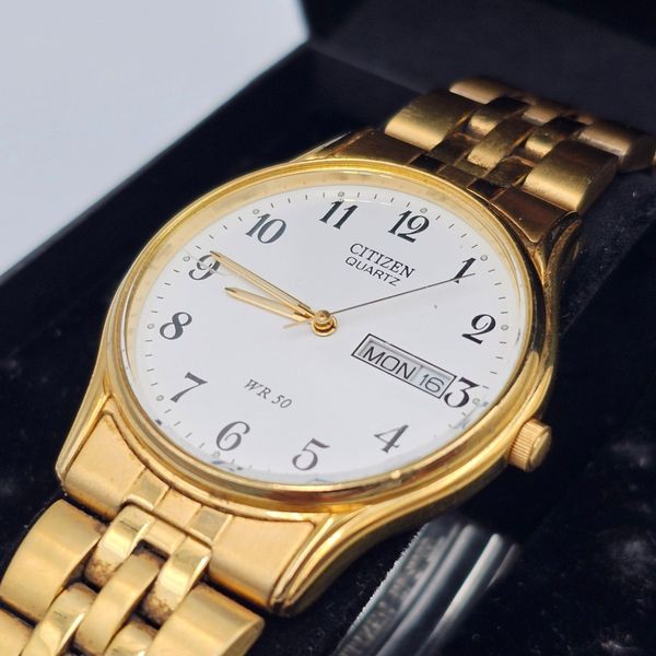 Citizen Quartz Gold Tone Day Date Menâ s Dress Watch 50m Wr50 White ...