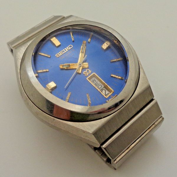 Men's Seiko SQ 4004 Stainless Quartz Wristwatch Day/Date #0903-8029 for ...