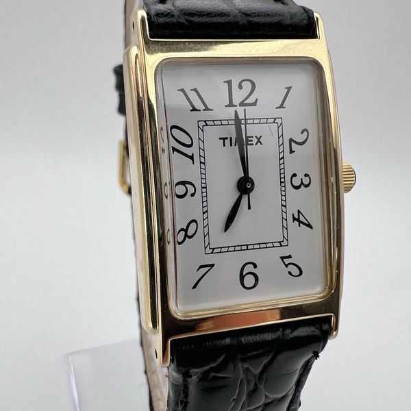 Vintage Menâ s Gold Tone Timex Tank Rectangular Black Strap Classy ...