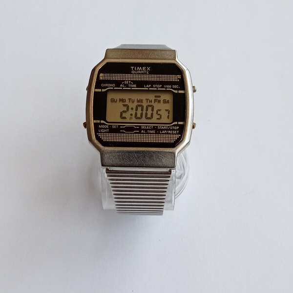 TIMEX K CELL ALARM - CHRONO VINTAGE CLASSIC DIGITAL QUARTZ WATCH( 1982 ...
