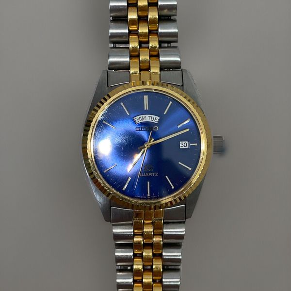 Vintage SEIKO SQ Quartz Day Date Menâ s Watch. Blue Dial 2 Tone. 5Y23-8A69 A4 | WatchCharts ...