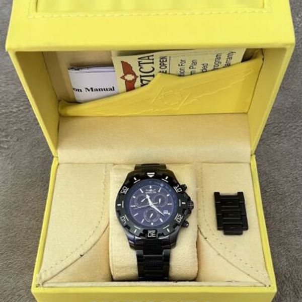 Invicta Model 6411 - Men's Watch Quartz - 46mm - Water Resistance 100M ...