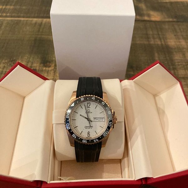 36mm Omega Seamaster movement set in married Rose Gold case ...