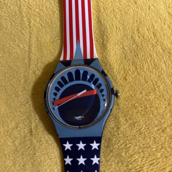 Swatch Special Edition 2019 - SUOZ235 - She Rocks - From New York ...