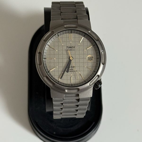 Timex Titanium Diver Style Vintage Mens Watch | WatchCharts Marketplace