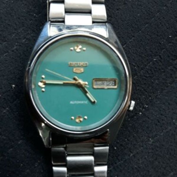 Vintage Seiko 5 Turquoise Green Dial 7019-6801 Arabic Day Date ...