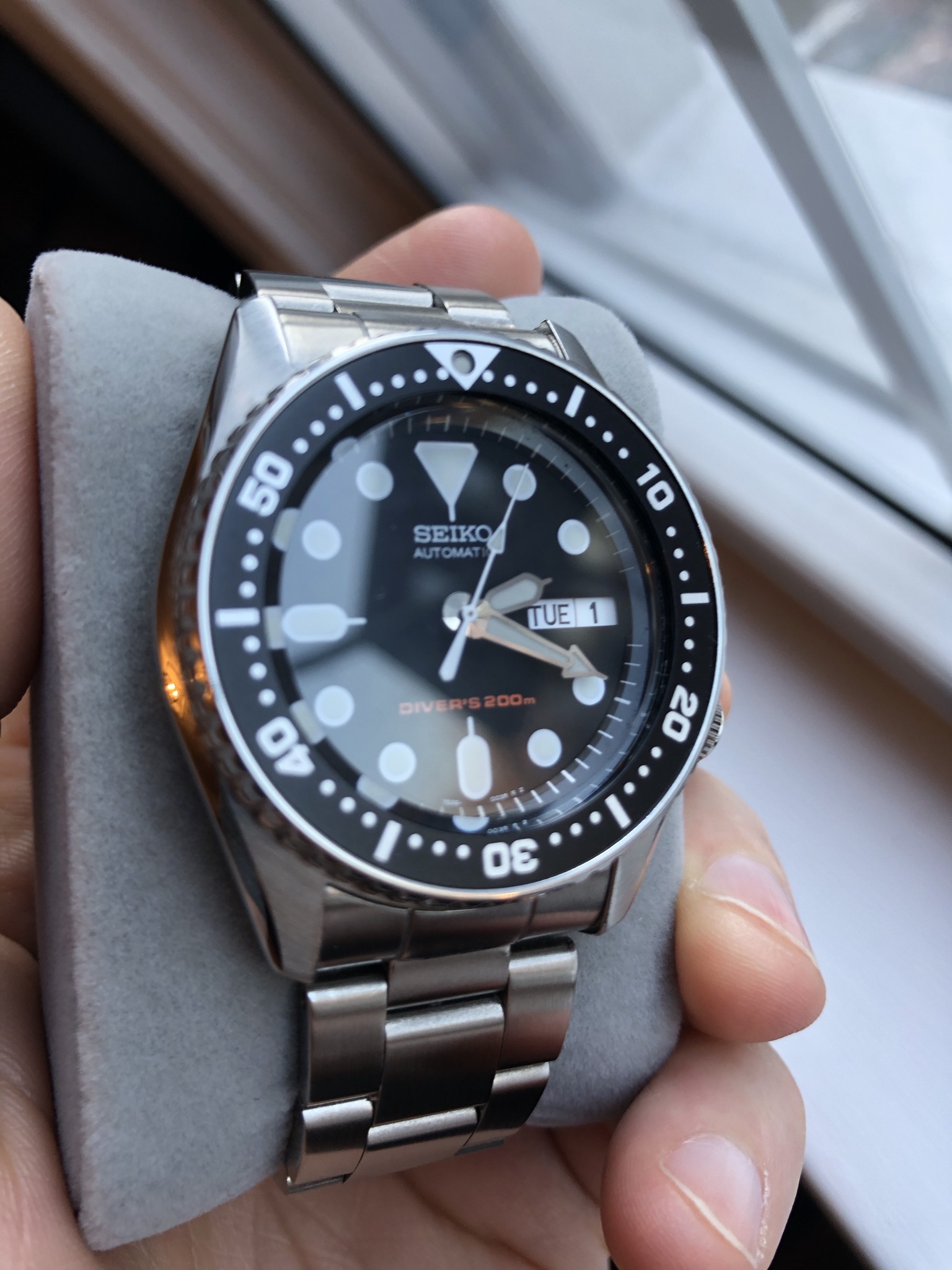 [WTS] Seiko SKX013 full kit with additional straps/bracelet. | WatchCharts