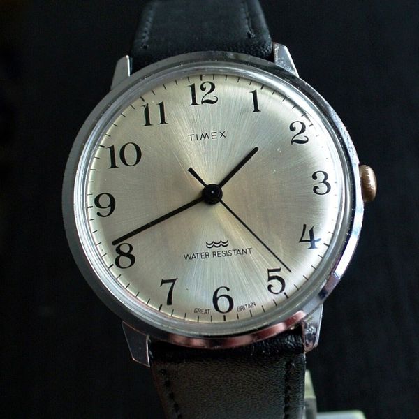 VINTAGE TIMEX 1970 CLASSIC DIAL MECHANICAL WIND UP MEN'S SILVER BLK ...