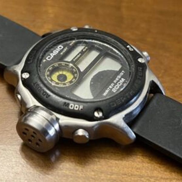 Vintage Casio Diver Wristwatch DEP-510 steel case - LCD faulty - module ...