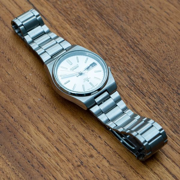 Vintage Seiko DX Automatic - Mens - 7009 Day/Date - Silver Dial - Mint ...