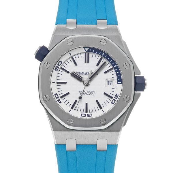 Audemars Piguet Royal Oak Offshore Diver Stainless Steel (15710ST.OO ...