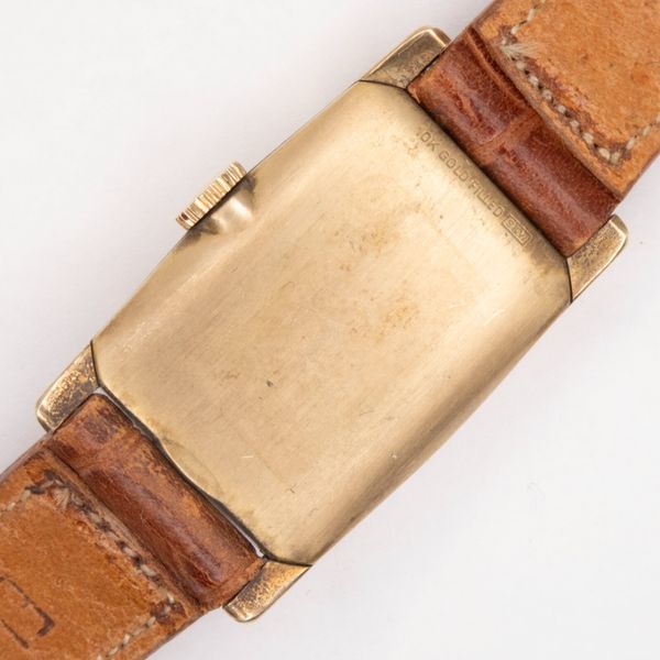 Scarce Shopworn-Only Vintage Elgin De Luxe Gold-Filled Wristwatch ...