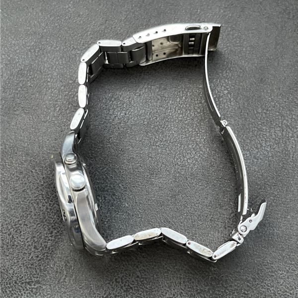 Seiko Kinetic Sports 200 5M42-OC39 Silver Dial Metal Band Works ...