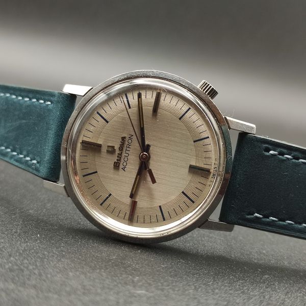 Bulova Accutron M9 1969 | Diapason vintage watch Cal. Bulova 2180F ...