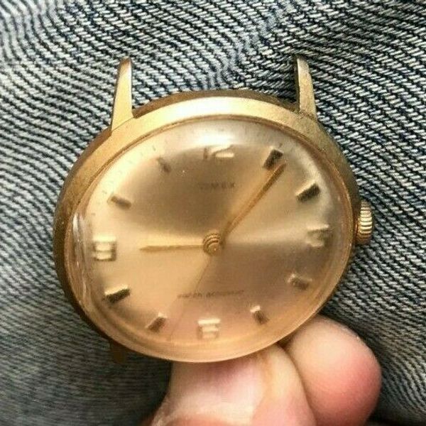 VINTAGE TIMEX WATCH BASE METAL BEZEL WATER RESISTANT STAINLESS STEEL ...