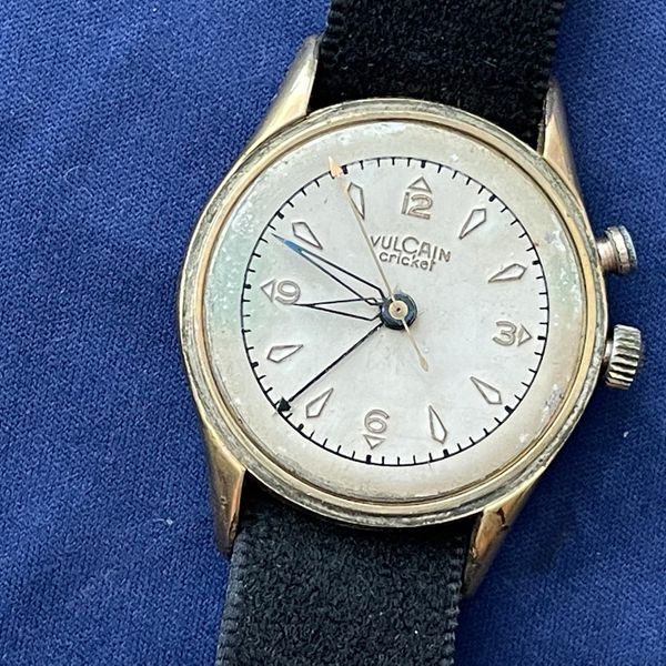[WTS] Vintage Vulcain Cricket ⏰ Alarm Watch - Reference 290 | WatchCharts