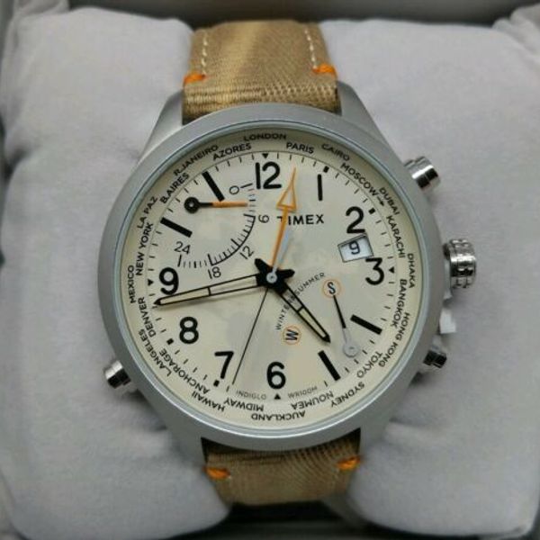 NEW Timex The Waterbury Men's Watch World Time Intelligent Quartz 43mm ...