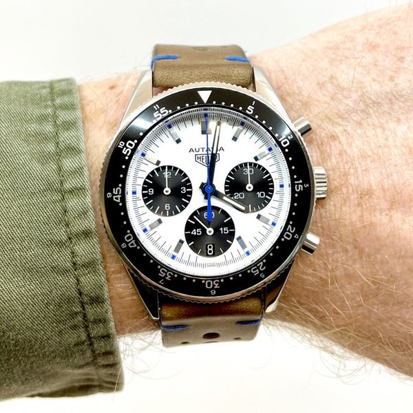 FS Heuer Autavia Siffert CBE2114 Calibre 11 LE | WatchCharts Marketplace