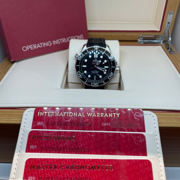 Omega Seamaster Diver 300m Co-Axial 42mm watch 21030422001001 Box and ...