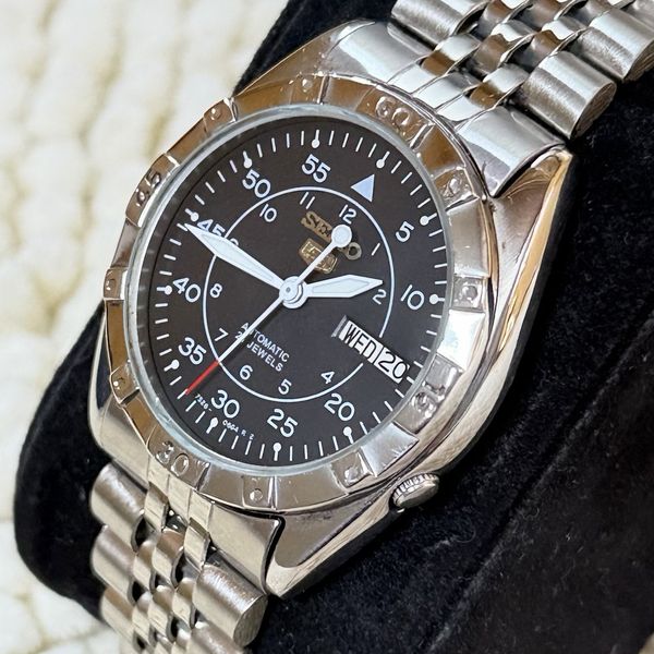 Seiko 5 Automatic 21 Jewels Military Black Dial Japan Made Menâ s Watch ...