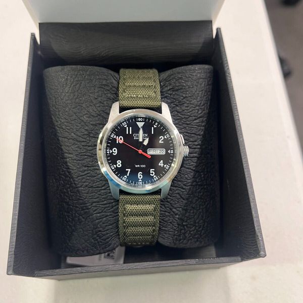 Citizen BM8186-15E Weekender Garrison Field Eco-Drive Watch - NEW ...
