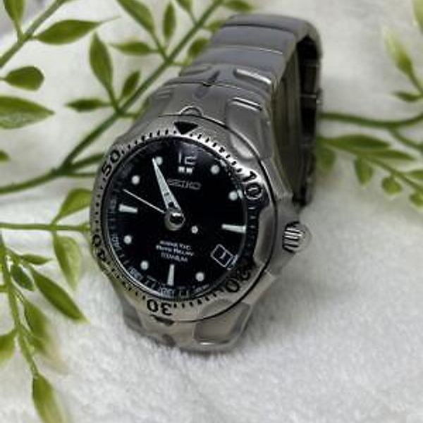 Vintage Seiko Kinetic Auto Relay Titanium 5J22-0B80 Quartz Black Dial Date Mens | WatchCharts ...
