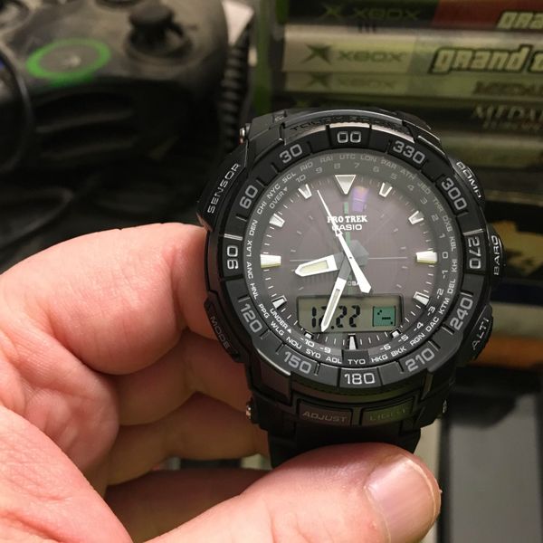 FS: Casio Protrek PRG-550 Solar Altimeter/Barometer/Compass Watch $75.00 Shipped USA Only ...