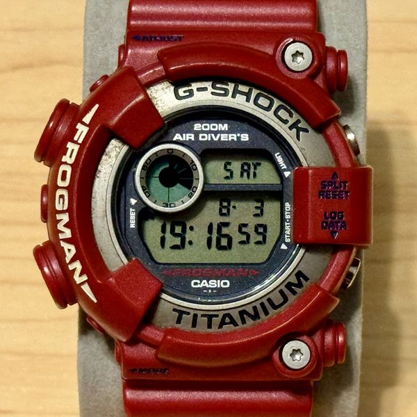 [WTS] Casio G-Shock DW-8201GF-4 Frogman 8200 Series Red Vintage Digital ...