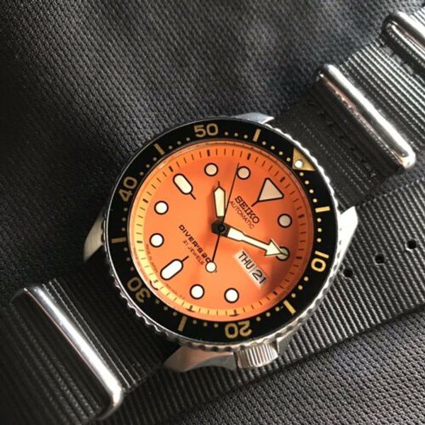 Seiko SKX011J1 - Orange Dial Dive Watch - Made In Japan Model ...