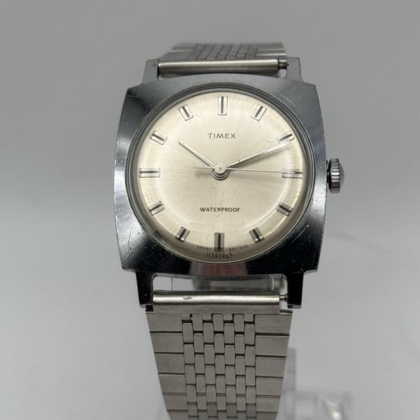 Vintage Timex Square Case Menâ s Watch Manual Wind 32mm | WatchCharts ...