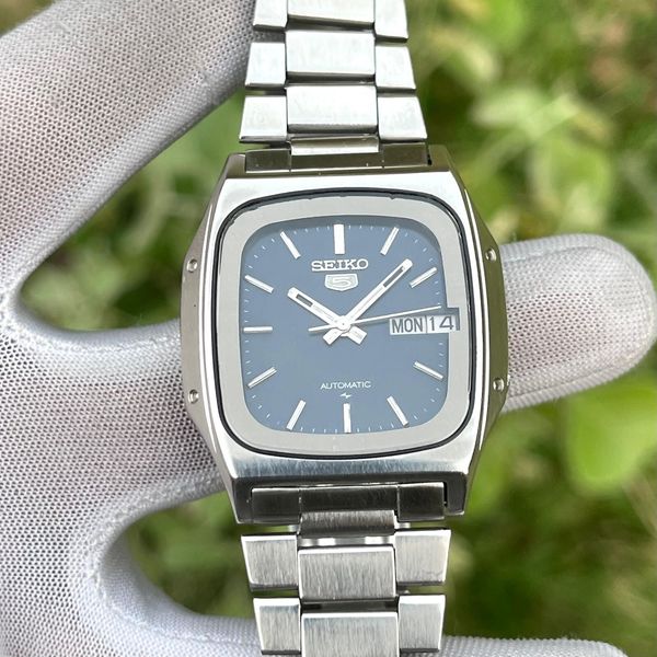 Vintage Seiko 5 Automatic Octagonal Shape Case Japan Made Men's Watch ...
