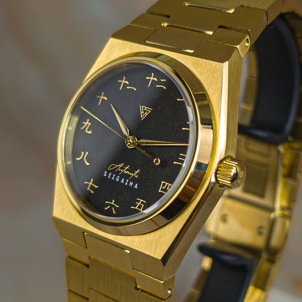 [WTS] Textured “Seigaiha” wave dial with 18k Gold Japanese Numerals ...